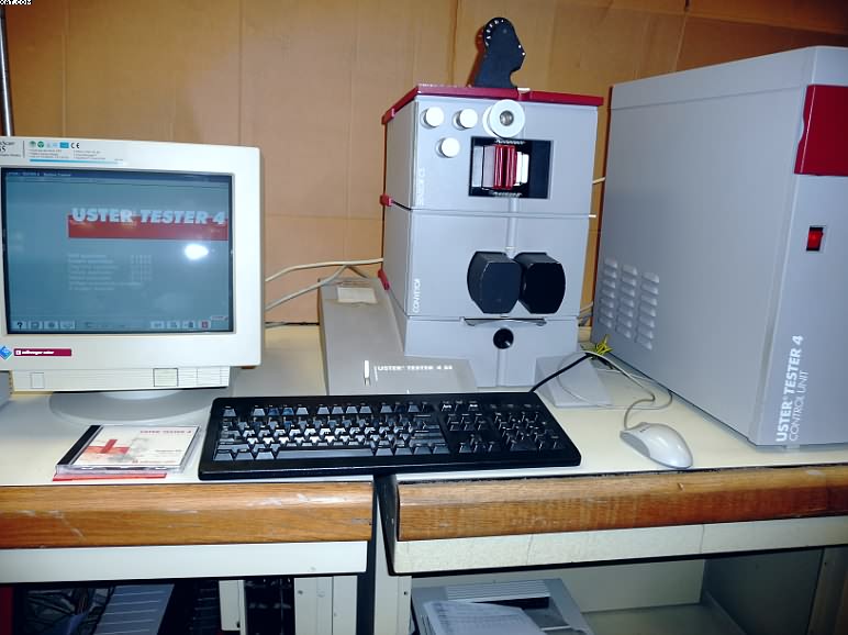 USTER Model UT4 SE Yarn Tester,